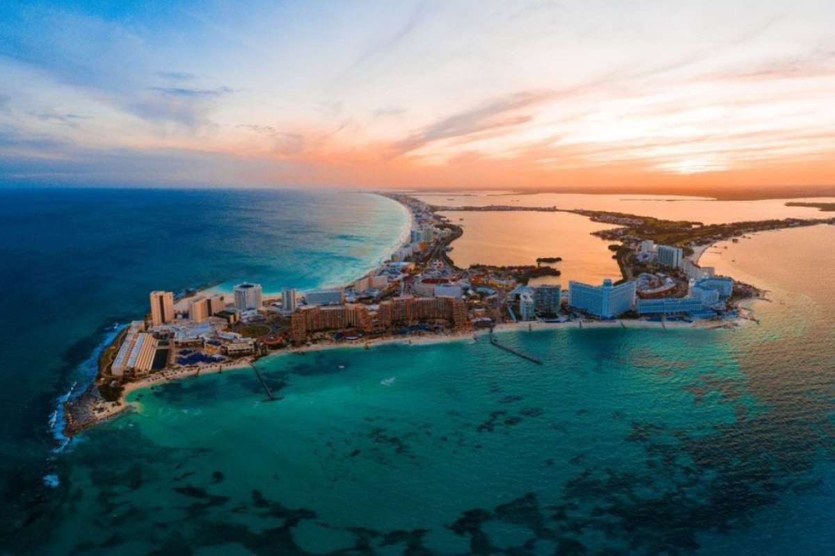 Buscan cancunenses de 38 a 48 años para festejar a Cancún