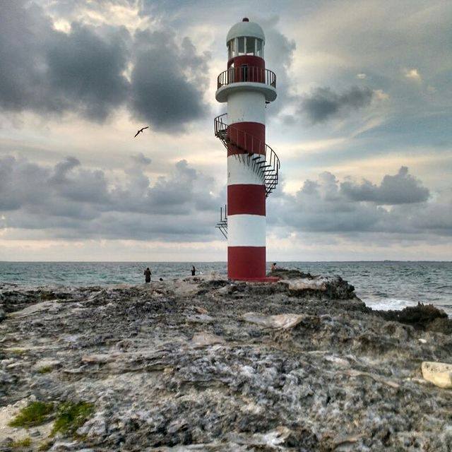 ¿Cómo llegar al Faro de Punta Cancún?