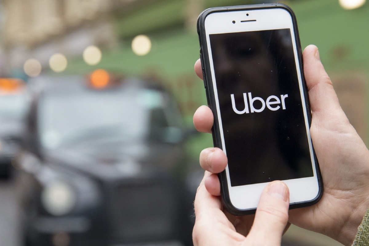 Uber entra en Quintana Roo, Congreso aprueba Ley de Movilidad